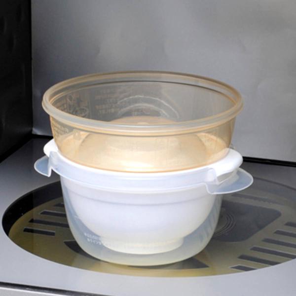 サイズ/約幅16.5×奥行11×高さ15cm容量/約460ml内容量/1個材質/ポリプロピレン生産国/日本製耐熱温度/140度耐冷温度/-20度電子レンジ/使用可能●レンジでふっくら炊きたてごはんが作れるレンジ調理器です。●一膳分のごはんが...