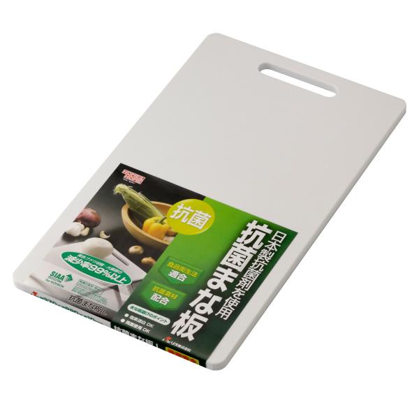 サイズ/約幅37×奥行22×高さ1cm重量/約748g内容量/1枚材質/ポリエチレン生産国/韓国製●いつでも清潔に使える抗菌仕様のまな板Lサイズです。●日本製の抗菌剤を使用しており、製品表面の細菌の繁殖を抑制します。●黄色ブドウ球菌、大腸菌...