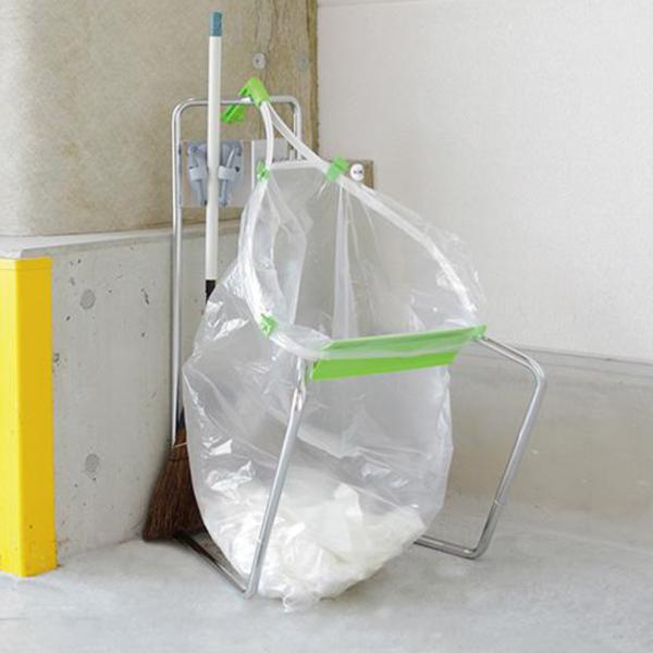 サイズ/約幅43×奥行55×高さ73.5cm重量/スタンド：約2.2kg、セット時：約2.6kg内容量/1個ちりとり捨楽 小付材質/スタンドフレーム：スチールパイプ（クロームメッキ）足ゴム：塩化ビニール ちりとり捨楽 小:グリップ・袋止め：...