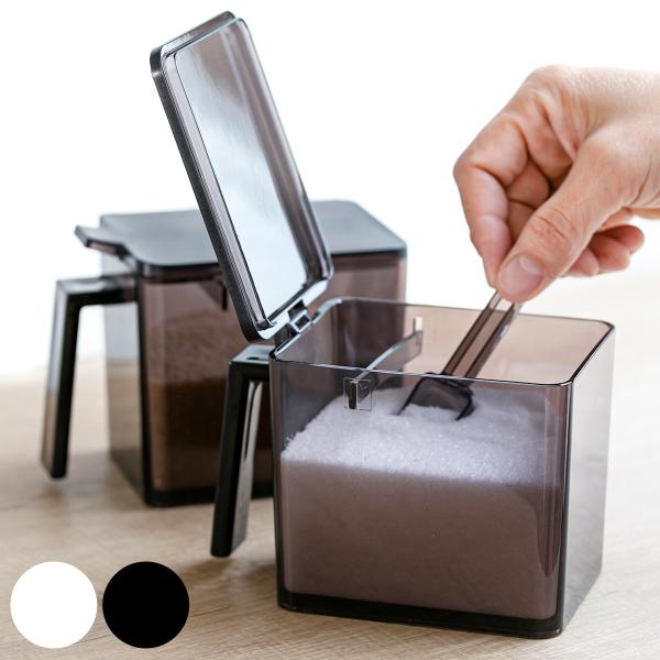 サイズ/約幅9×奥行15×高さ11cm容量/約650ml内容量/1個付属品：インデックスシール材質/容器・スプーン・すり切り板：ポリスチレンフタ：ABS樹脂種類/ホワイト、ブラック生産国/中国製耐熱温度/80度耐冷温度/-40度●砂糖、塩、...