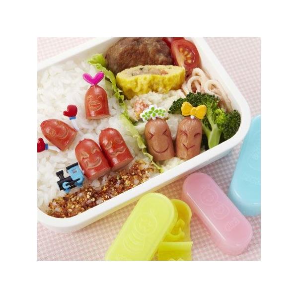 ●ウインナー用の抜き型と、アレンジピックのセット♪●抜き型は全部で6種類の顔がつけられるよ！●アレンジピックは「バンザイ」「りぼん」「汽車ごっこ」「クローバーかんむり」「ハート」の5種類で、とってもユニーク♪●ウインナーが型から外れにくい時...