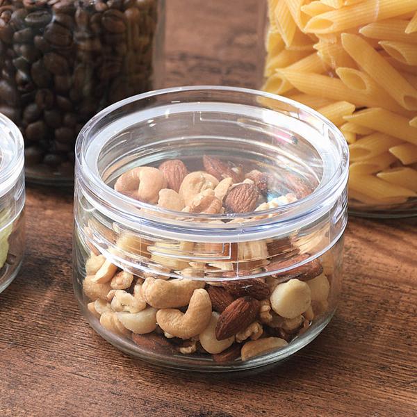 サイズ/約高さ7.5cm直径：約10cm重量/約251g内容量/1個材質/容器：ソーダガラス蓋：ポリスチレン(耐熱温度80度、耐冷温度-20度)パッキン：ポリエチレン(耐熱温度80度、耐冷温度-20度)生産国/中国製●中身がひと目で確認でき...