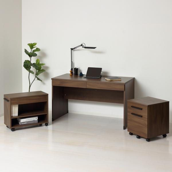 サイズ/【デスク】約幅120×奥行60×高さ70cm【チェスト】約幅40ｘ奥行き41ｘ高さ50cm【ラック】約幅60ｘ奥行29ｘ高さ50cm重量/【デスク】約28kg【チェスト】約12.5kg【ラック】約10kg内容量/3台材質/合成樹脂化...