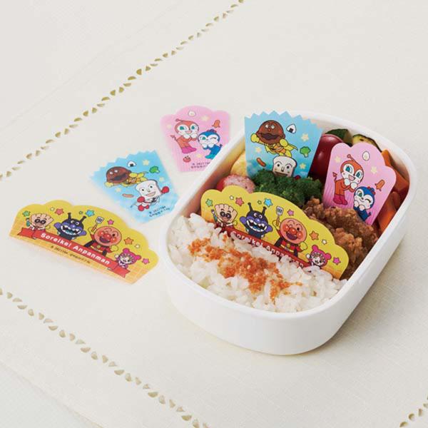 サイズ/小（ピンク）：約5.4×4.1cm小（ブルー）：約54×44cm大（オレンジ）：約41×88.5cm重量/約14g（包装込み）内容量/15枚入（3柄、各5枚）材質/PET樹脂生産国/日本製電子レンジ/使用可能●みんな大好きアンパンマ...