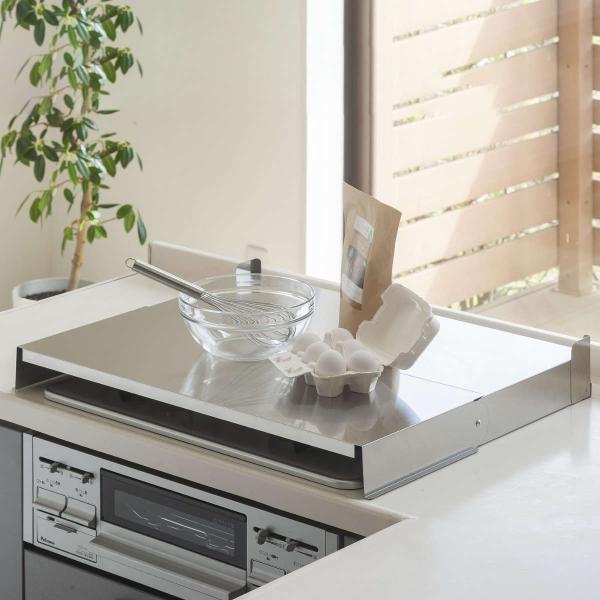 サイズ/約幅67.5×奥行52.5×高さ9.7cm天面：約幅65.5×奥行52.5cm天面までの高さ：約7.4cm折りたたみ時：約幅67.5×奥行9.7×高さ30cm重量/約2.23kg内容量/1個材質/18-0ステンレス生産国/日本製耐荷...