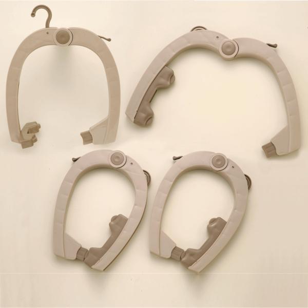 サイズ/使用時：約最大横51×縦27×高さ16.5cm収納時：約横24×縦33×高さ3.3cm使用最大狭み幅 37cm重量/約335g内容量/4個入材質/本体：ポリプロピレン、ギア：ＡＢＳ、バネ：硬鋼線カラー/グレー生産国/中国製耐熱温度/...