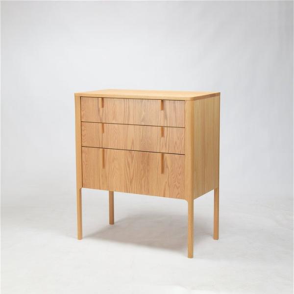 CLA-14280 ドロワー ロータイプ（引出し3段）ウォールナット　/　ブラックチェリー　/　オーク天板・前板・取っ手まで無垢材で仕上げた、美しい木目が引き立つタンス・チェスト。リビング収納・寝室収納・サイドチェストとして幅広く活躍します...