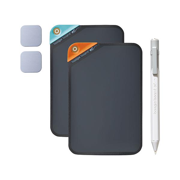 次世代の電子ふせん！スタイラス付きのスターターセット。スイスイ書いてパッと消せる。ふせんみたいにやわらかな、新感覚電子メモ。何度も繰り返し使える。1回の電池交換で約10万回消去可能。なめらかな書き心地。筆圧で線の太さが変わります。ワンタッチ...