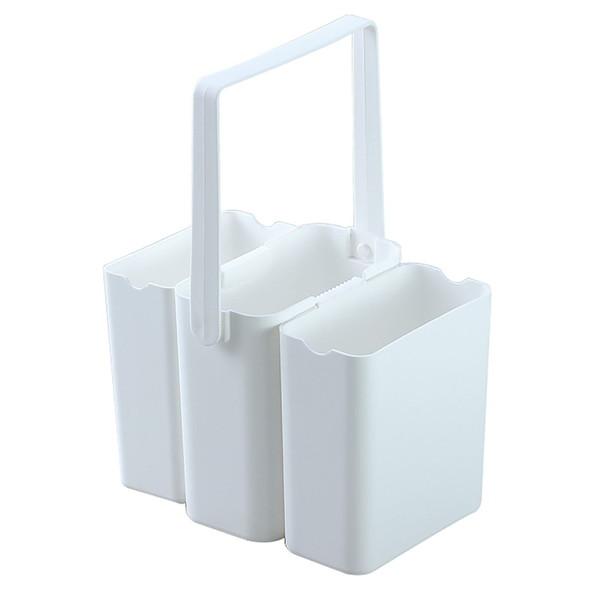 約70gのコンパクトで軽い筆洗！便利な筆置き・水切り付！アーテックオリジナルのトリオ筆洗です。約70gと軽量で、重ねてコンパクトに収納できます。商品サイズ：収納時80×86×40mm、組立時80×86×110mmセット内容：本体のみ1個重量...