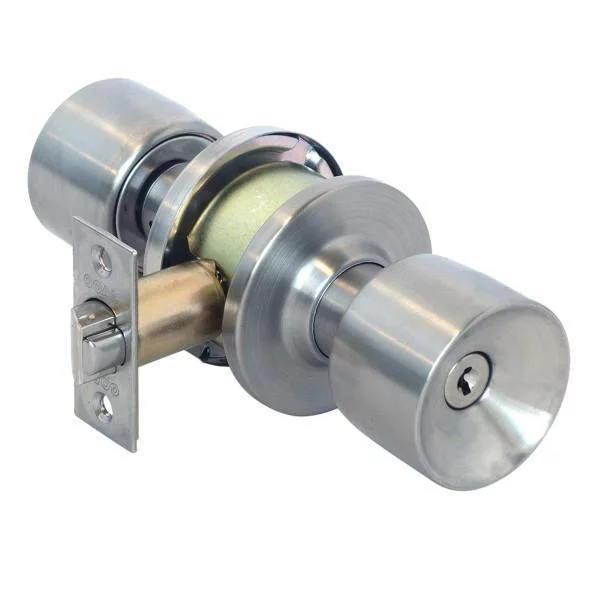 用途　会議室、応接室など特長　ウェハーシリンダーの採用など、経済性を追求した円筒錠の普及品　室内間仕切などの軽量扉に最適　良好な操作性、自動施錠ができるので便利　優れた耐久性室内側：ノブ（ユニバーサルボタン）室外側：ノブ（シリンダー）（ウェ...