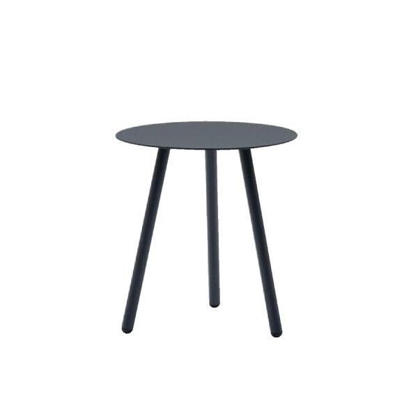 TAPASは、ヨーロッパの街中のレストラン、カフェなどでも多く利用されている屋外家具です。カジュアルな価格帯とスタッキングなど、機能性に優れています。サイズ：Φ450×H485mm主材/アルミ重量/3.0kg組立式