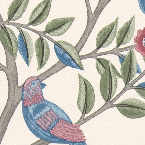 色彩豊かな鳥や花々が描かれた図案を、緻密なプリントで表現した特別感のある壁紙です。機能:日本工業規格JIS適合品です。壁紙工業会により制定された、自主安全規格の基準をクリアしている商品です。建築基準法に基づく、ホルムアルデヒドの発散を抑えた...