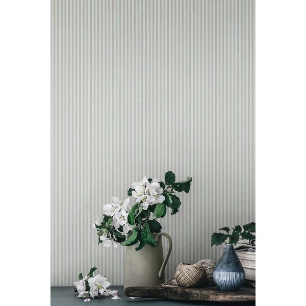 品番：815-16品目：壁紙規格：53cm×10m巻リピート：0cm材質：不織布防火性能：不燃シックハウス基準：F☆☆☆☆有効期限：〜2025年12月31日コレクション名：ETT HEM在庫場所：国内在庫品ブランド：SANDBERG (スウ...