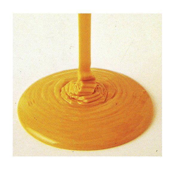 特長　耐ガソリン性、耐水、耐油性に優れます。　使用温度範囲：-40〜150度　液色：黄色粘稠液状　主成分：変性アルキッド樹脂備考　液状ガスケットは、固形シートガスケットと全く異なった概念と漏洩防止理論に基づいて開発されたものです。機器の接合...