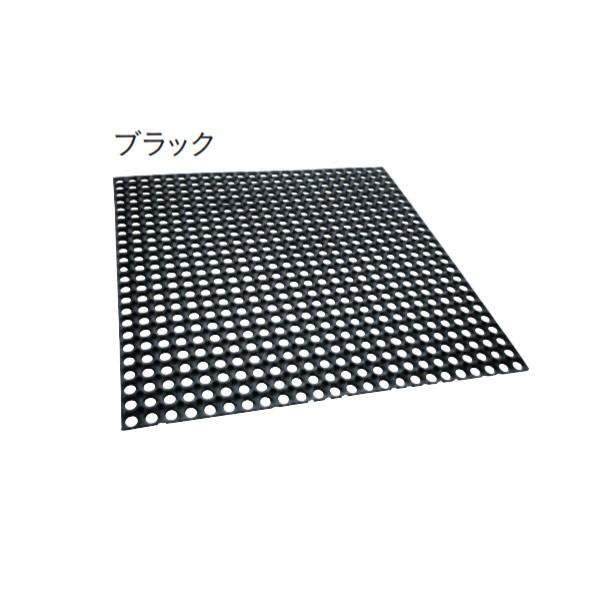 人にも芝生にもやさしいゴムマット。再生ゴム素材の弾力性で転倒時の衝撃を和らげます。リング状に形成された構造が歩行や自転車走行による踏圧や擦り切れから芝生を保護します。耐寒、耐熱に優れ、施工も芝生の上から付属のピンのみで固定できます。【特長】...