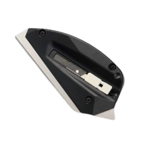 特長　地ベラ、カッタ、押さえベラの三役　刃の両側にガイドが付いているので、上下左右どちらからでもきれいにカットでき、隅から隅まで切り残しなし。　片手で先端を軽く押して滑らせるだけの操作で簡単にカットできるので、両手が使えない場所や狭い場所で...