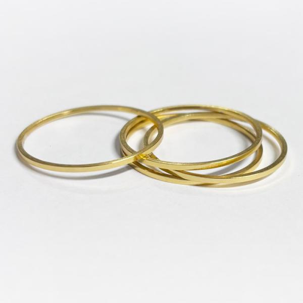 商品名：NRR27G-type4概要：27ｍｍΦリング　ゴールド　type4外径：27ｍｍ内径：23ｍｍリング厚み：1ｍｍカラー：ゴールド(写真参照)※1つ入り※数値は多少の誤差を生じる可能性がございますので、予めご了承ください。※色調が写...