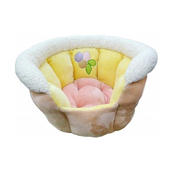 猫用 あったかベッド   ペッツルート  "ベリータルト"※写真が下手でごめんなさい！◆メーカー希望小売価格：6,050円美味しそうなタルトに包まれてくつろぎのひと時を高級感と温かみをもたらす素材です。ベリー(木の実)のアップリケが付いてい...
