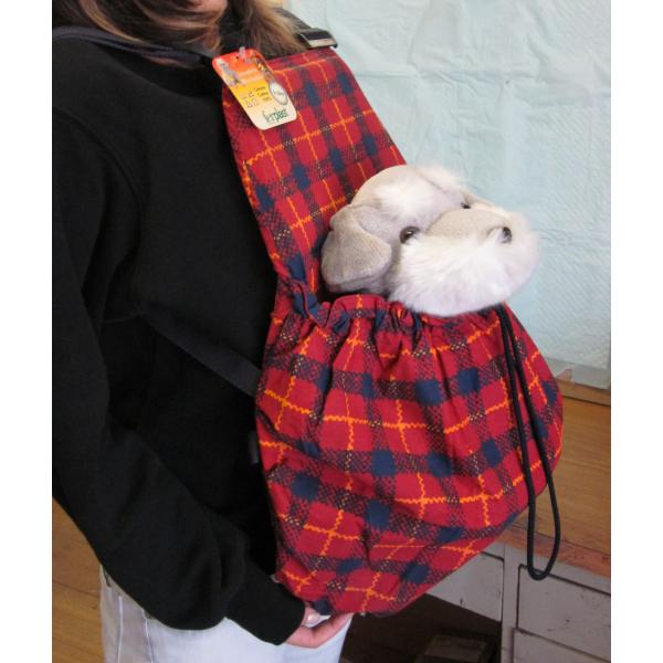 ファープラスト ferplast おんぶ＆だっこ キャリー "MARSUPIO"お出かけソフトキャリー! 抱っこでもおんぶでも軽くて柔らかく、ペットも安心できるキャリーです素材:綿100％サイズ（約）:W40×H52(バッグの部分は34)×...