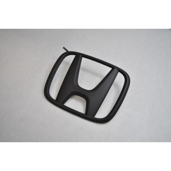 【車種】ＪＦ5/6　Ｎ−ＢＯＸ　カスタム　前期・後期【メッキ色種】マットブラック（つや消し）/ピアノブラック（つやあり）【セット詳細】『リアＨマーク』の１点☆★光沢のある『カラーメッキエンブレム』やチェック柄を施した『ファサネイトエンブレム...