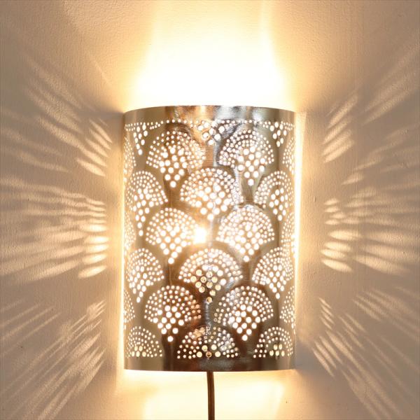 商品番号：　lpxw038b-01 直径　：　横幅14cm 高さ　：　奥行き5cm 高さ　：　20cm  産　地　：　エジプト  素　材　：　メタル  使用電球　：　口金サイズE17   <Key：モロッコランプ・BOHO・モロッコラ...