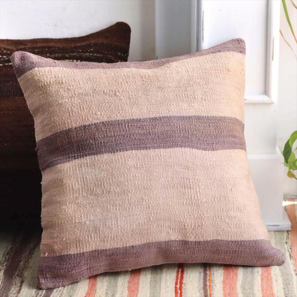 商品番号：　m25209 サイズ　：　40x40cm キリムの産地　：　アンタルヤ(Antalya)  素　材　：　ウール（表）/コットン（裏） 裏面の色：　ベージュ  <Key：クッションカバー40cm, 40×40cm, オールド...