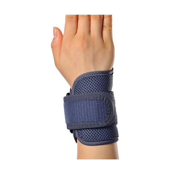 ● EBMに基づくTFCCケアを実現します。● 尺骨周囲を圧迫し、的確に保持します。● 付属のアルミステーやマルチストラップの併用により、多様な保持法に適用します。● 通気性が高く軽量で、アルミステー以外は丸ごと洗濯も可能。