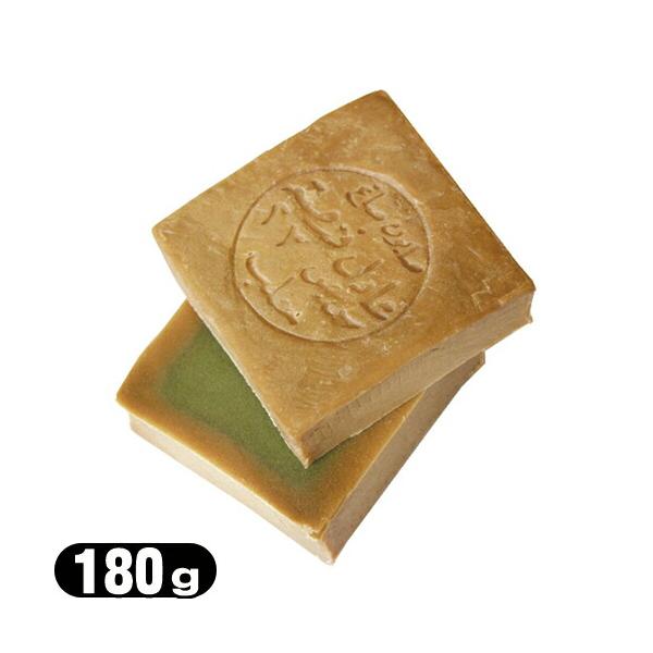 五年以上熟成され、溶けにくく、    洗髪も含め全身にお使いいただけます。    軽やかな洗い上がりをお楽しみ下さい。    デリケートなお肌の方に特におすすめです。        原料はオリーブオイルとローレルオイルオリーブオイルは、オレ...