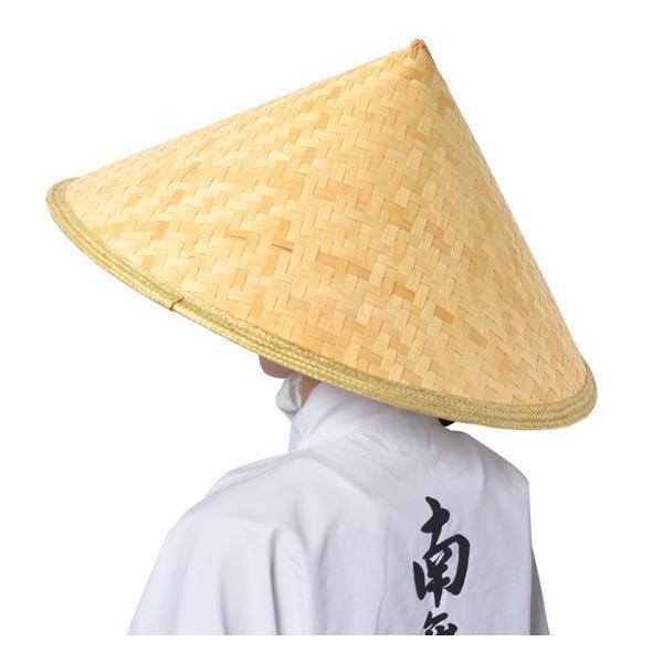 観音霊場などの巡礼に使用するための菅で編まれた笠です。強い日差しから守ってくれる日除けとして、また雨風をしのぐ雨具として大いに役立ちます。農作業などにも最適です。頭を固定する五徳と呼ばれる台座が付いております。■サイズ＝直径46cm