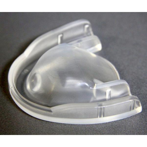 ハンズフリーでえん下運動に順じた舌筋群をトレーニングしましす。お湯で簡単にカスタマイズ出来るので多様な口腔環境に対応します。咬合部をかむことで、咀嚼をトレーニングします。お口を閉じて口回りの筋群をトレーニングします。カスタマイズ後でも上顎の...