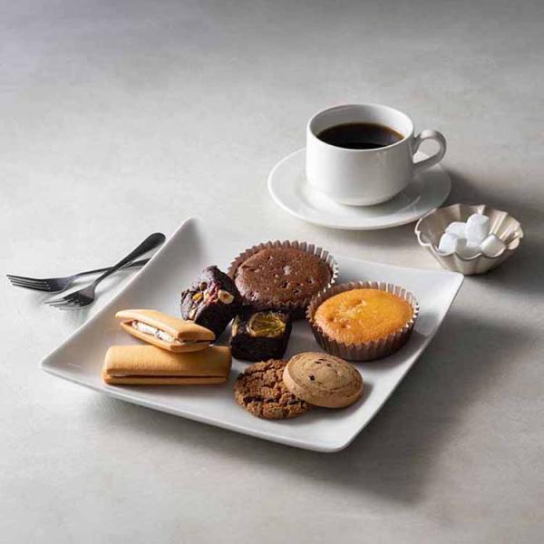 （検索用：ギフト・スイーツ・ホテルオークラ・焼菓子・）[翌日優良配送対象商品に関しまして]下記の場合は対象外となります。・13時以降(休業日は12時以降)のご注文の場合・お届け先が対象地域外の場合(離島含む)・決済完了確認にお時間を頂戴する...