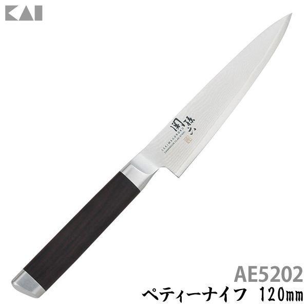 プロのニーズにも応える、ジャパンデザインの高級ライン！刃体表面には日本刀を彷彿とさせる美しいダマスカス模様が広がり、ハンドルは手に程よくフィットする逆三角形のシェイプ。切れ味、使い心地、デザイン性という機能美を追求しました。KAIがこだわる...