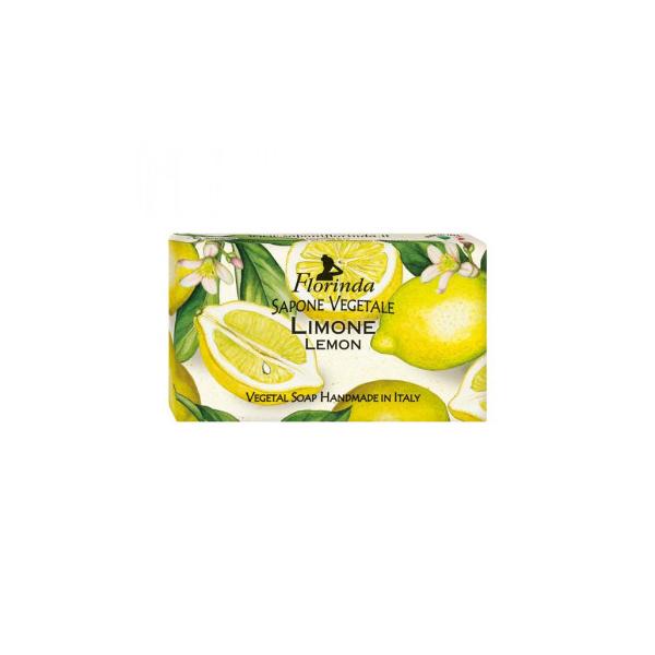 甘いフルーツの香りが広がるフレグランスソープ。●ミラノ近郊ベッルスコで作られたフレグランスソープです。選び抜かれた原材料と独自のレシピにより高品質な石鹸が出来上がりました(動物性由来の油脂不使用、パラベンフリー、無着色)。フロリンダ独自の技...