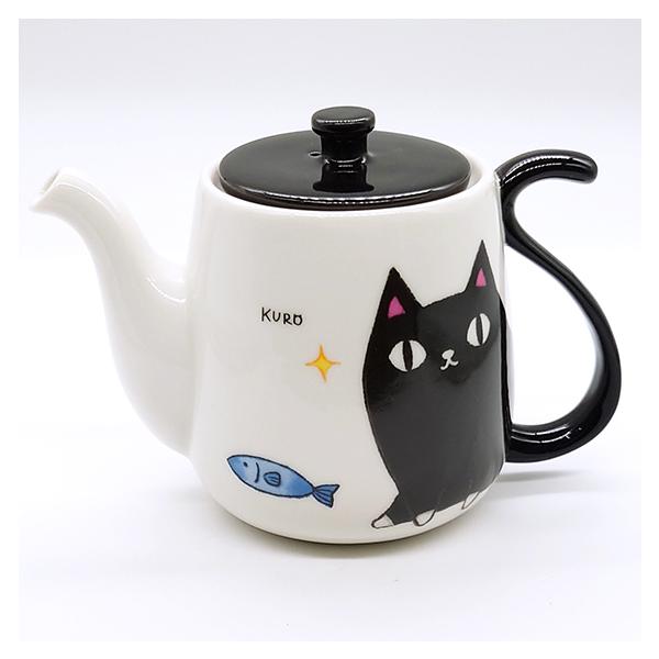 持ち手の部分が黒猫のしっぽをかたどった、とっても可愛いティーポット。700mlのたっぷりした容量で、実用性とデザイン性をあわせもったポット型の急須です。お手入れのしやすい、ステンレス製の茶こし付きです。サイズ / 直径約85×高さ約110m...