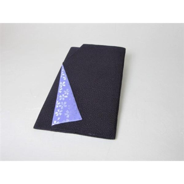 折り返しの桜柄がかわいく、程よい硬さがありしっかりとした作りになっています。保管に便利な化粧箱付き。　【商品の仕様】　◆サイズ（ｍｍ）本体：縦２００×横１２０×厚１０　  箱：縦２２０×横１３０×高２０　◆素材：ポリエステル・レーヨン　　　...