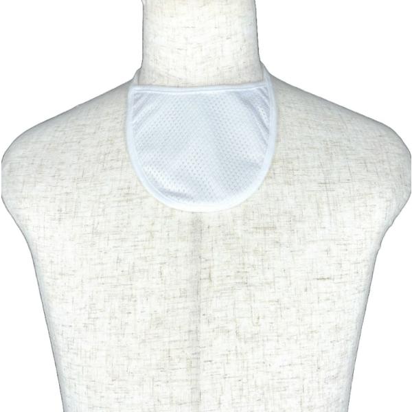 【特徴】・喉頭摘出された方の気管孔呼吸のためのエプロンタイプのフィルタシステムです。・二層のマイクロファイバーフィルターにより、フィルター性能と保湿性に優れています。・紐を通した留め具を動かすだけで簡単に長さを調整できます。サイズ（mm）：...