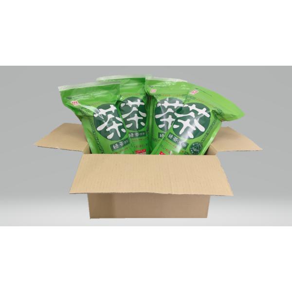 国産二番茶の粉茶を使用した人気の緑茶４ｇ三角ティーバッグを詰め放題おじさんの異名をとる当社社員山口がこれでもかというくらい袋パンパンに詰めた超お得な詰め合わせ４袋入りです。当店人気の『メガ盛り詰め放題セット』