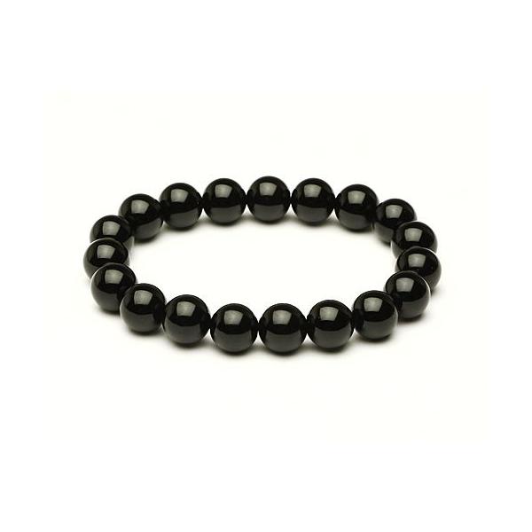 モリオン（黒水晶）には、邪気を祓い除ける強い波動を持ち、あらゆる不浄を取り祓い、生命の本質、本来の自分を見出せる手助けをするといわれています。