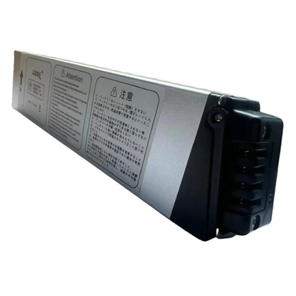 本体サイズ：30*8*4CMバッテリー容量：36V-7.8Ahバッテリー重量：1.7kg【注意事項】※バッテリーの防水防塵性を高め、劣化を最小限に抑えるため密封されております。※バッテリーが寿命を迎えた場合は、工具を使用して外装を剥がし、中...