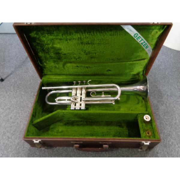 楽器の状態　中古品（全体調整）管体に大きなへこみ、大きな傷はありません。使用に伴う擦り傷、当て傷、多少の凹みはあります。