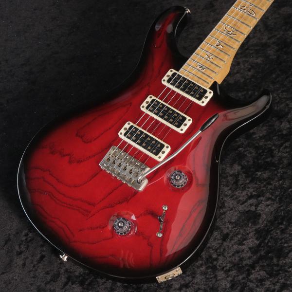 2010年製、PRS社20周年を記念し、製作された「25th Anniversary Swamp Ash Special 」が中古で入荷！【ボディ・ネック・指板】ボディにはスワンプ・アッシュ、フレイムメイプルネックの組み合わせ。指板にもメイ...