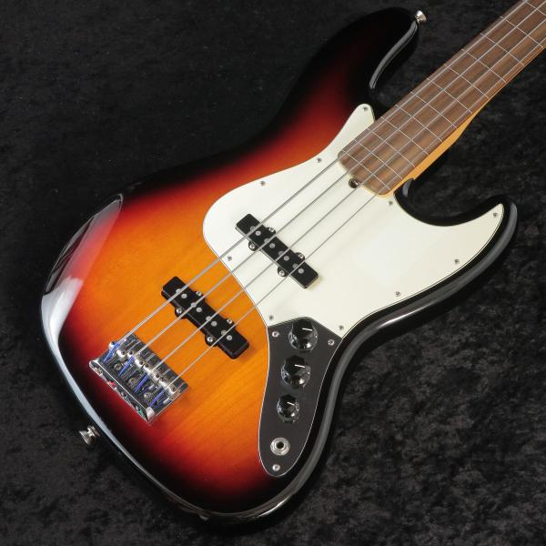 FENDER USA / AM PRO JB FL RWが中古で入荷。ボディ全体擦り傷、ピックガードにステッカー跡、4弦ナット低めにつき開放弦ビビり有り。ネック・ロッド問題はございません。こちらの商品は弊社入荷後、弦を新品に張り替えを行い、...