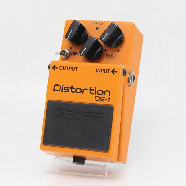 KEELEY によるDS-1モディファイ品！DS-1は元来非常にメタリックなドライブ・サウンドを持つペダルですが、更なるドライブ・サウンドを得るために様々なモディファイがなされています。■商品ランク:B+：多少傷はあるが通常使用する用途にお...