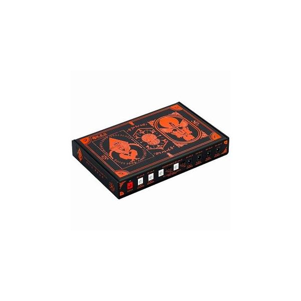 筐体をペダルライザーとして使用可能なパワーサプライです。アーティスト高松浩史様(THE NOVEMBERS) による「ペダルライザー型のパワーサプライがあれば」というアイディアをブラッシュアップし、独自のパワーサプライに仕上げました。全ポー...