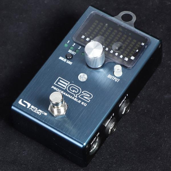 EQ2は、各バンドの中心周波数（20Hz 〜 20kHz）とQ（バンド幅 0.5Q 〜 10Q）の設定が可能な事によりグラフィック/パラメトリックとして機能、微細な音質補正から大胆なエフェクトサウンドまで多彩なサウンドメイクをクリエイトでき...