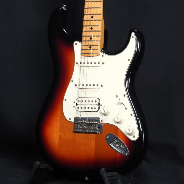Fender Mexico Player Stratocaster HSS Maple Fingerboard 3-Color Sunburst -2018- 2018年製フェンダーメキシコのプレイヤー・ストラトキャスターが中古にて入荷致し...