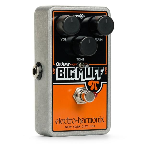 1970年代後半のオリジナルの Opamp Big Muff が途方もない価格で販売されていることを受けて、Mike Matthews は、多くのプレイヤーがこのクラシックなペダルを手軽に購入できる価格でリイシューすることにしました。新しい...