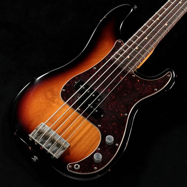 Trad Master BETA-P5 Medium Aged 3Tone Sunburst従来のBlack Smokerとはまた一味違う、さらに研ぎ澄まされたサウンドとプレイアビリティー、エイジド加工を施したオールラッカーThinフィニッ...