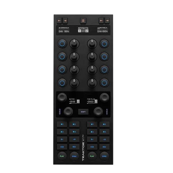 ミキシング、ループ、エフェクトに対応した、ポータブルなUSB DJコントローラー。最大限の柔軟性と、付属するTraktor Pro 4ソフトウェアとのシームレスな連携を兼ね備えた、コンパクトなモジュラーDJコントローラーであなただけのセット...