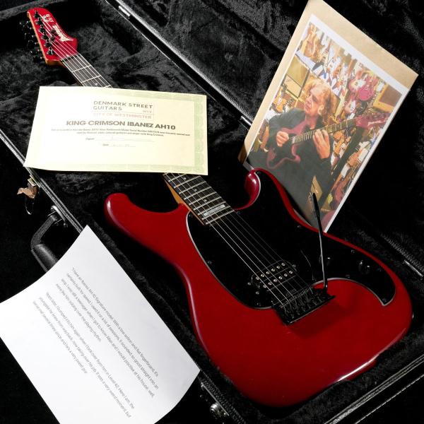 Jakko Jakszyk （KING CRIMSON）放出品 Ibanez の激レアモデル「ALLAN HOLDSWORTH AH-10」が入荷。Jakko Jakszyk は1970代末より音楽のキャリアをスタートさせ、様々なアーティス...